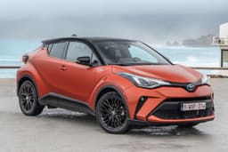 Toyota C-HR GR Sport : ESSAI du SUV compact hybride et sportif